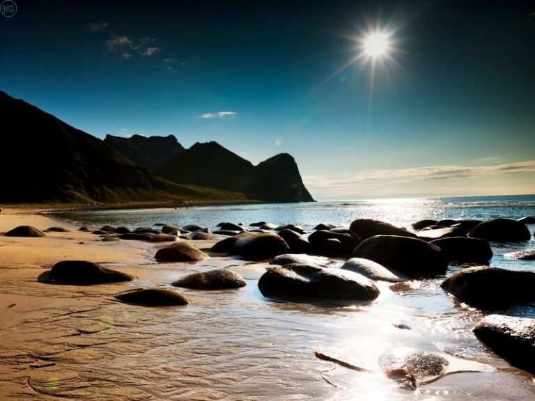 Unstad Beach: Lofoten's Most Stunning Coastal Views - The Norwegian ...